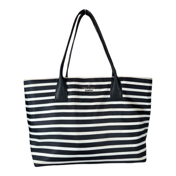 kate spade | Bags | Kate Spade Classic Nylon Catie Tote Euc | Poshmark